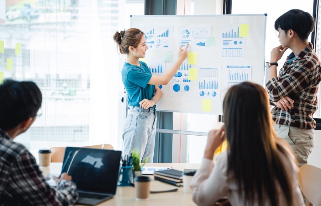 Review Collection: 10 Metrics to Watch - PowerReviews